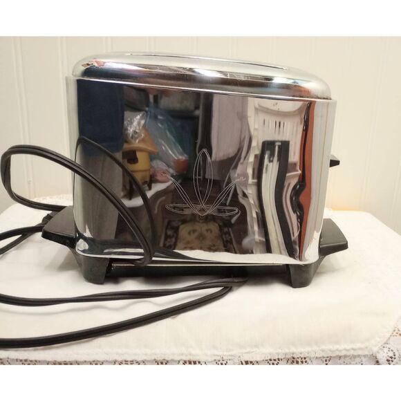 Proctor Silex | Kitchen | Vintage Proctor Silex 96s Color Tuner Toaster ...
